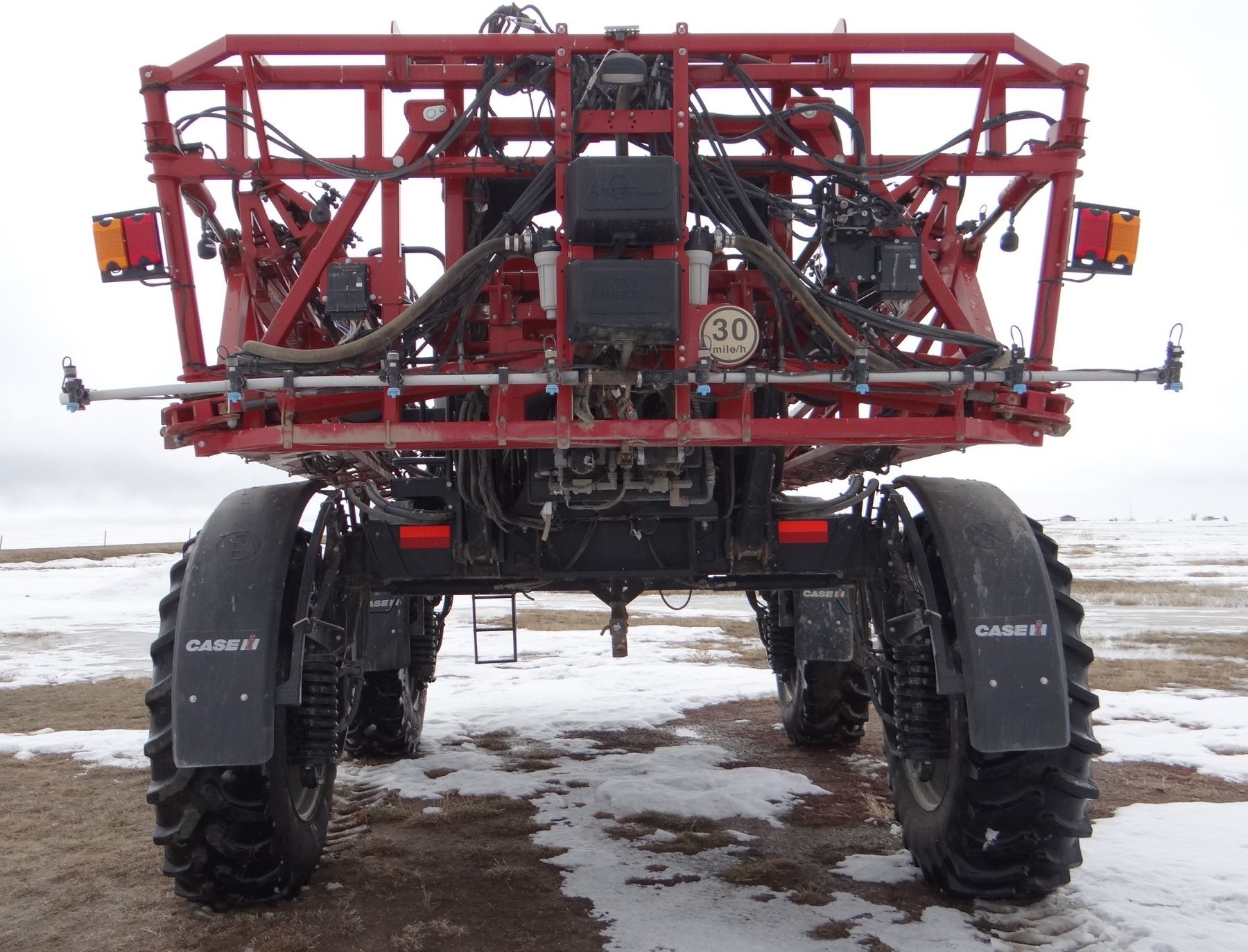 2009 Case IH Patriot 3330 sprayer, 2424 hrs., 120’, 1000 gal., hi-flo pump