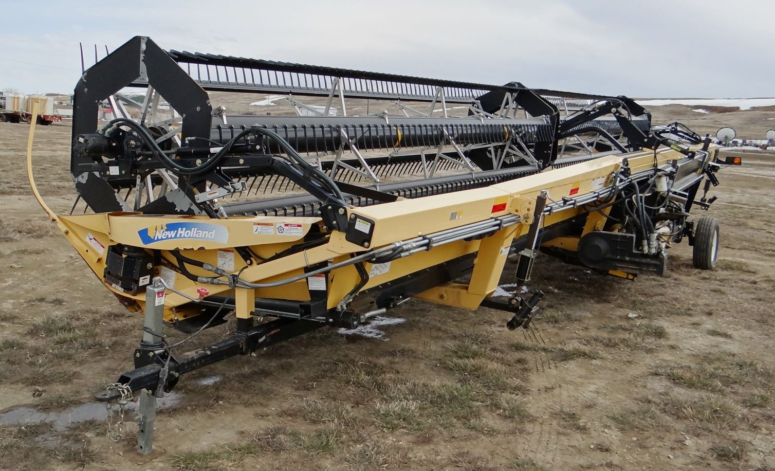 2012 New Holland 94C draper header, 42'