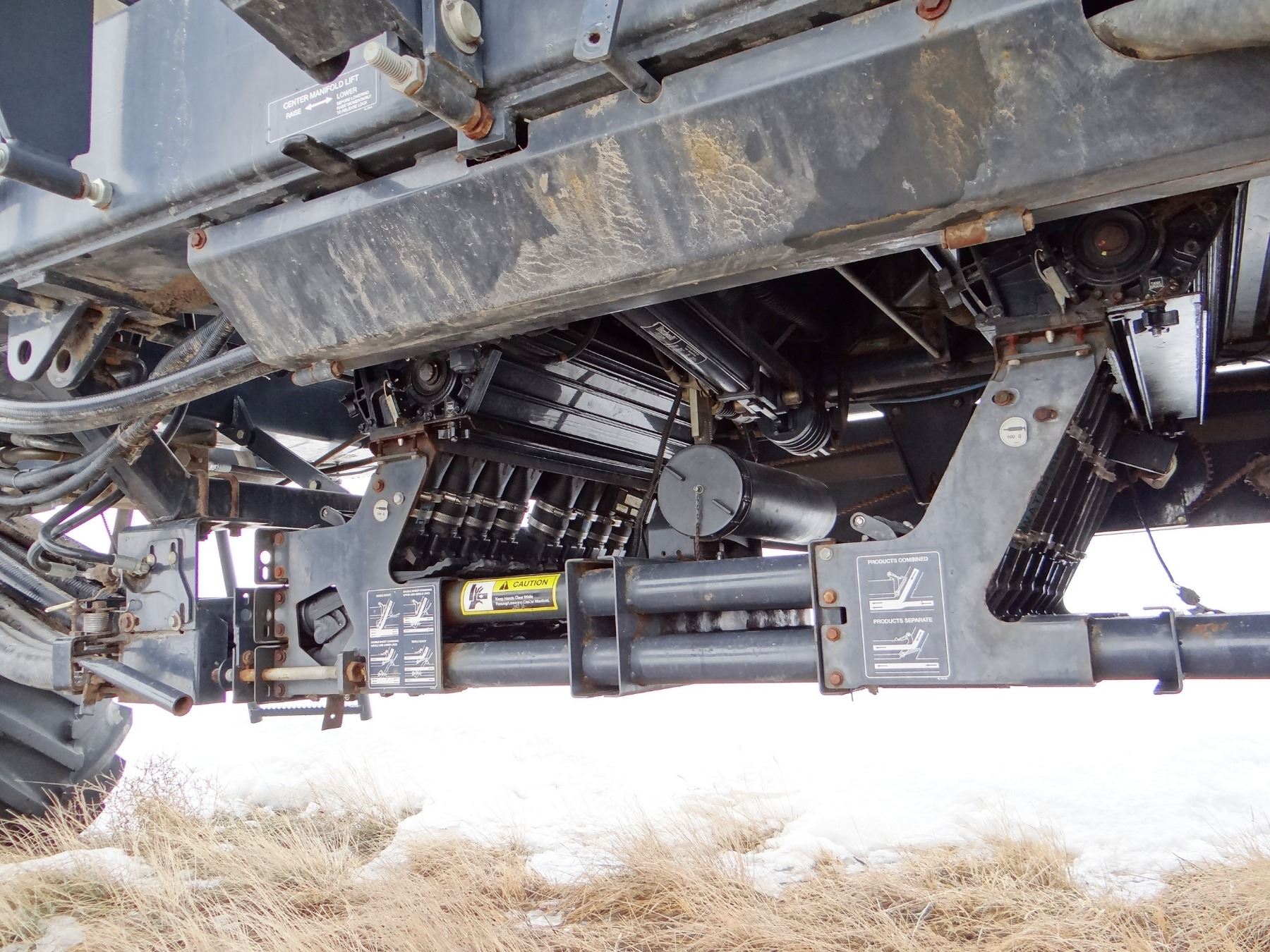 2012 CASE IH ATX700 air drill, 70’x10” spacing, w/Case IH 3430 TBT cart ...