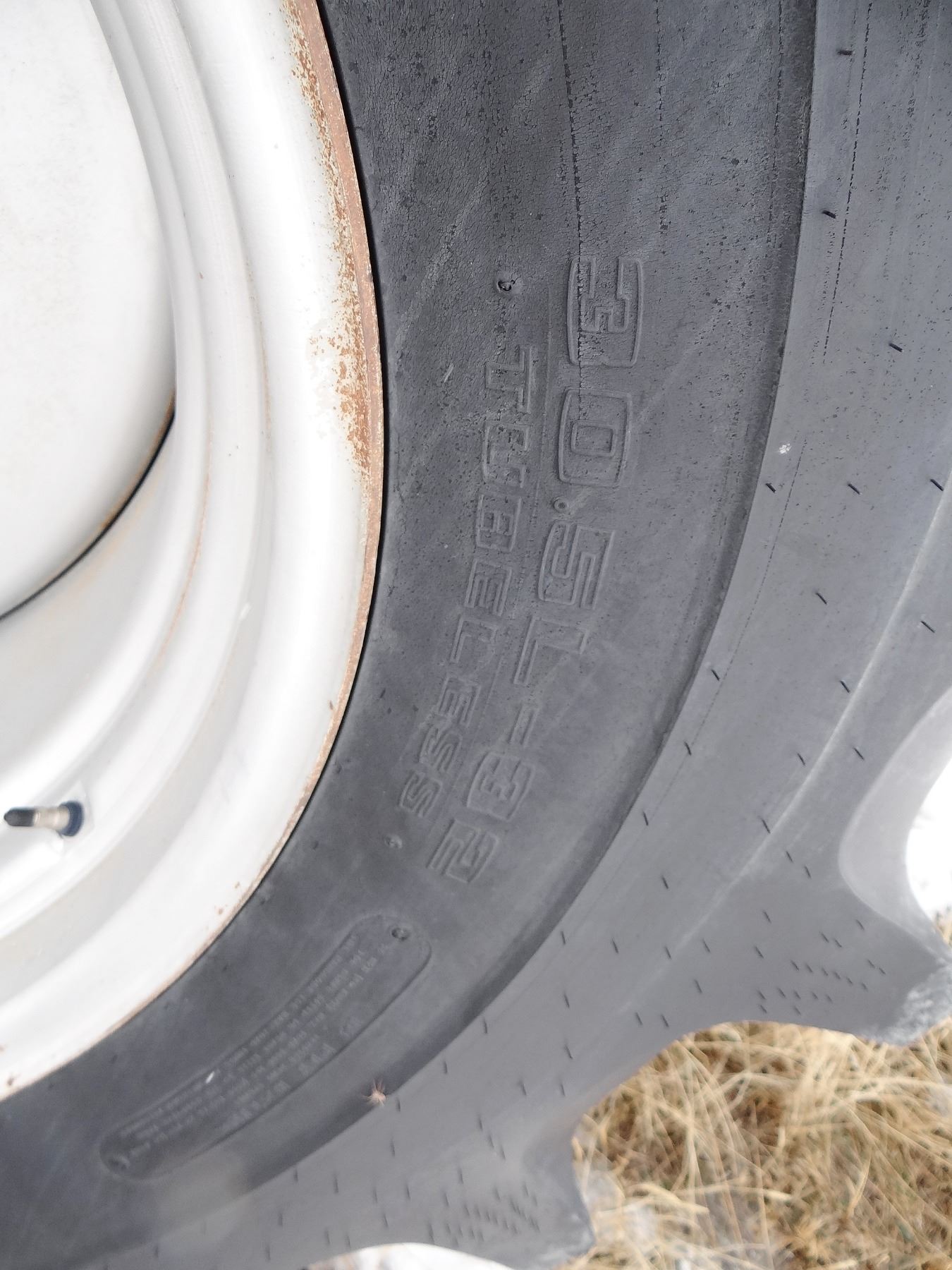 2012 CASE IH ATX700 air drill, 70’x10” spacing, w/Case IH 3430 TBT cart ...