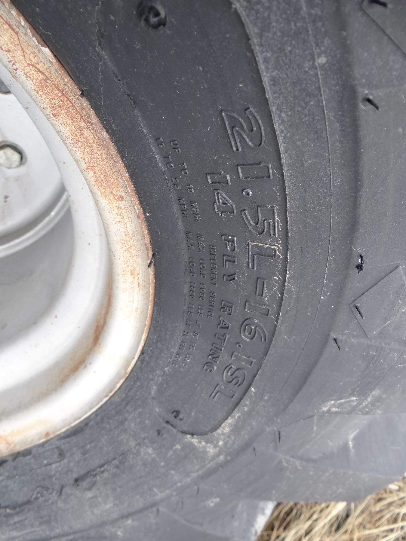 2012 CASE IH ATX700 air drill, 70’x10” spacing, w/Case IH 3430 TBT cart ...