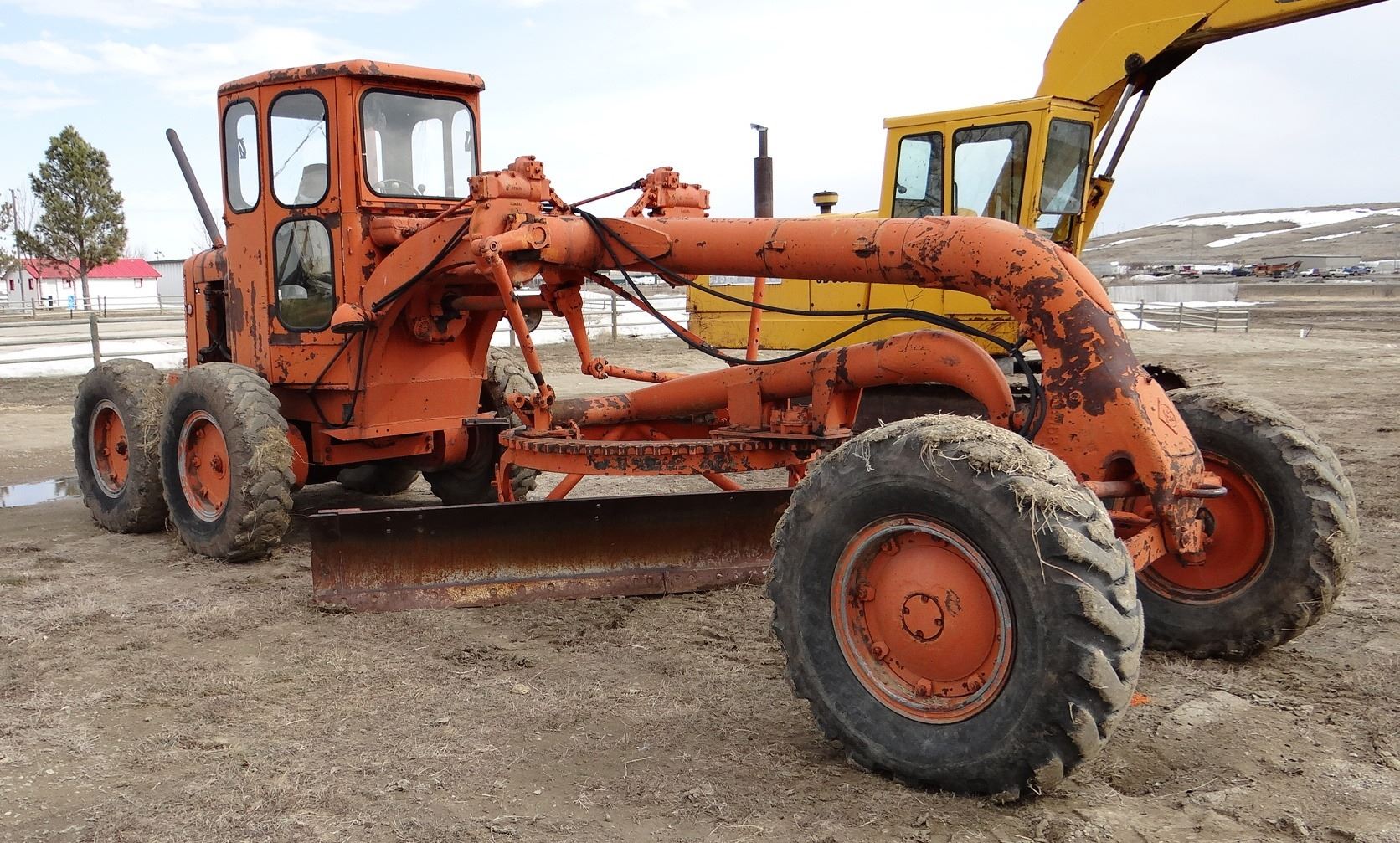 Allis-Chalmers road grader, 6-stick, 3 cyl. Detroit diesel, 12’ blade ...