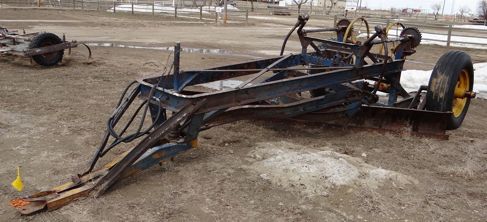Russell Standard No. 3 grader, pull type, 11’ blade, hyd. lift, vintage