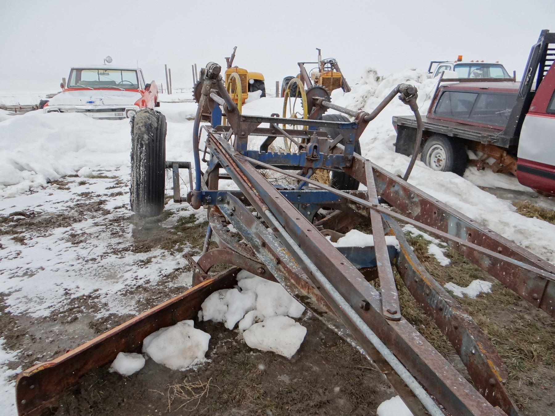 Russell Standard No. 3 grader, pull type, 11’ blade, hyd. lift, vintage