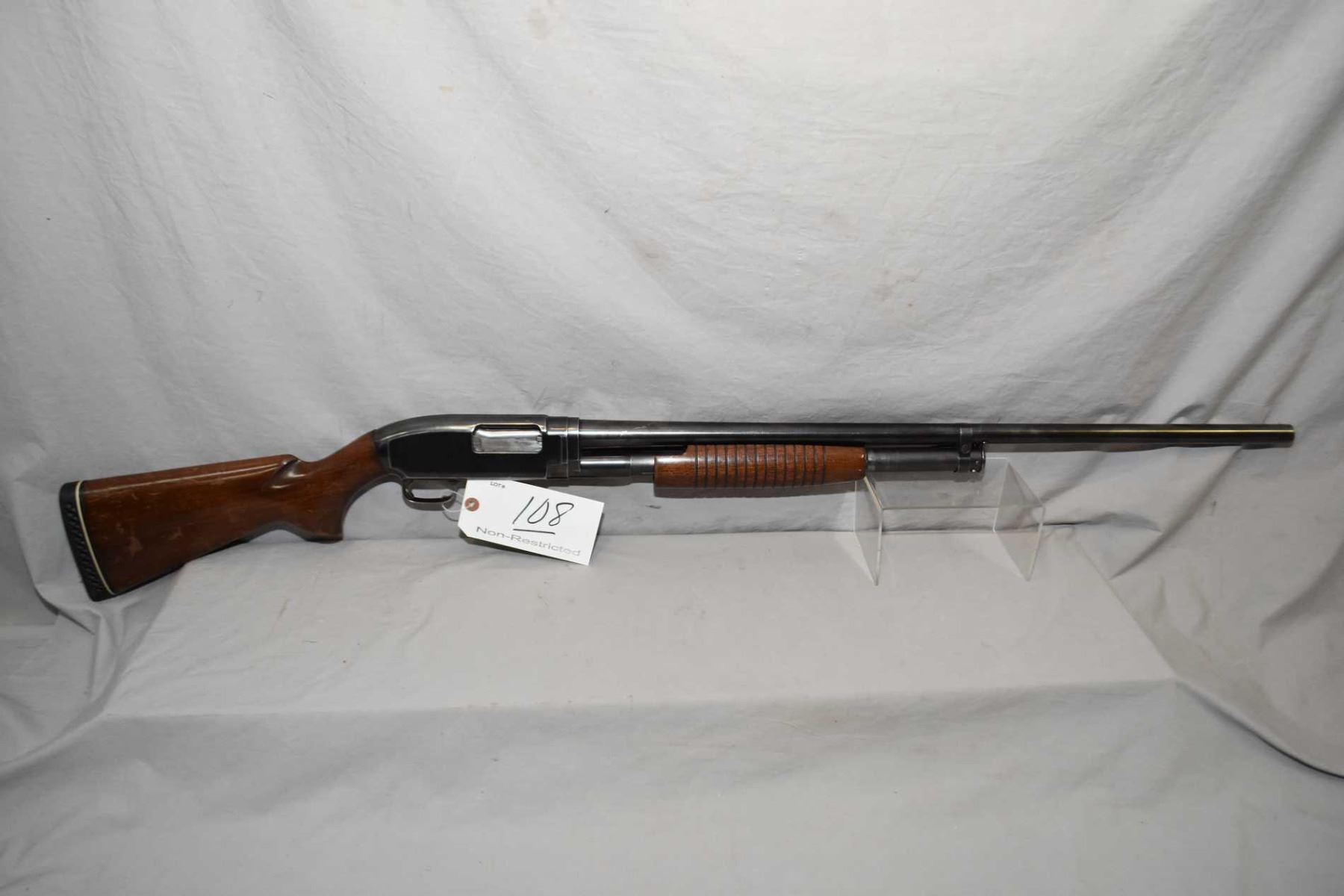 Winchester Model 12 12 Ga 2 3 4 Full Choke Pump Action Shotgun W 30 Winchester Model 12 12 Ga 2 3 4 Full Choke Pump Action Shotgun W 30
