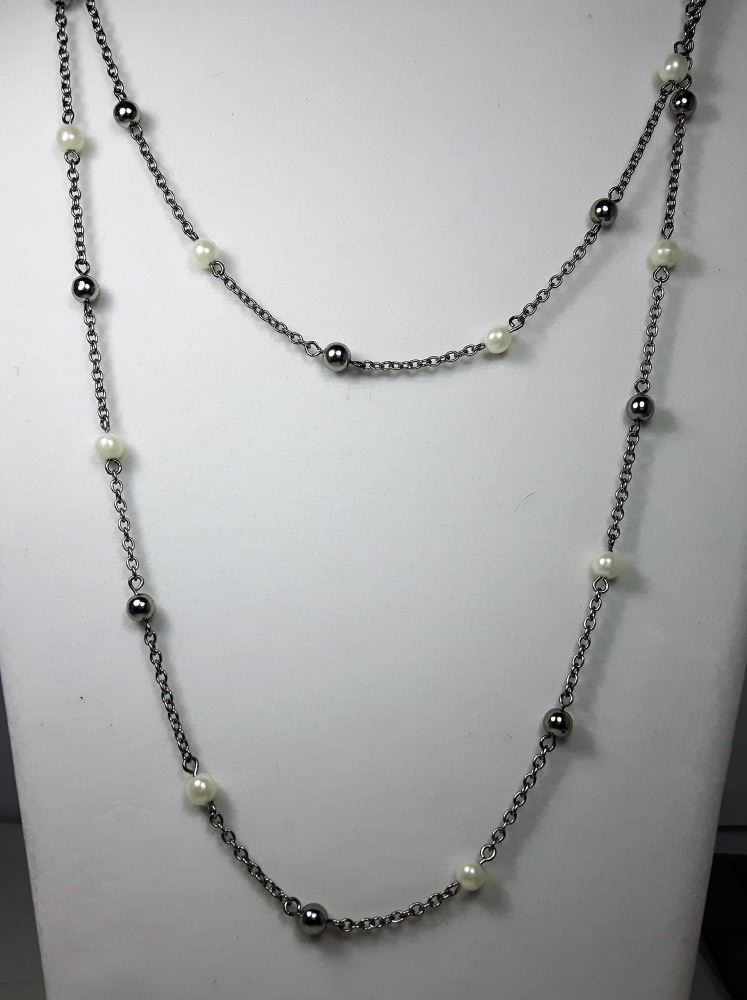 18 - DOUBLE SILVER TONE CHAIN