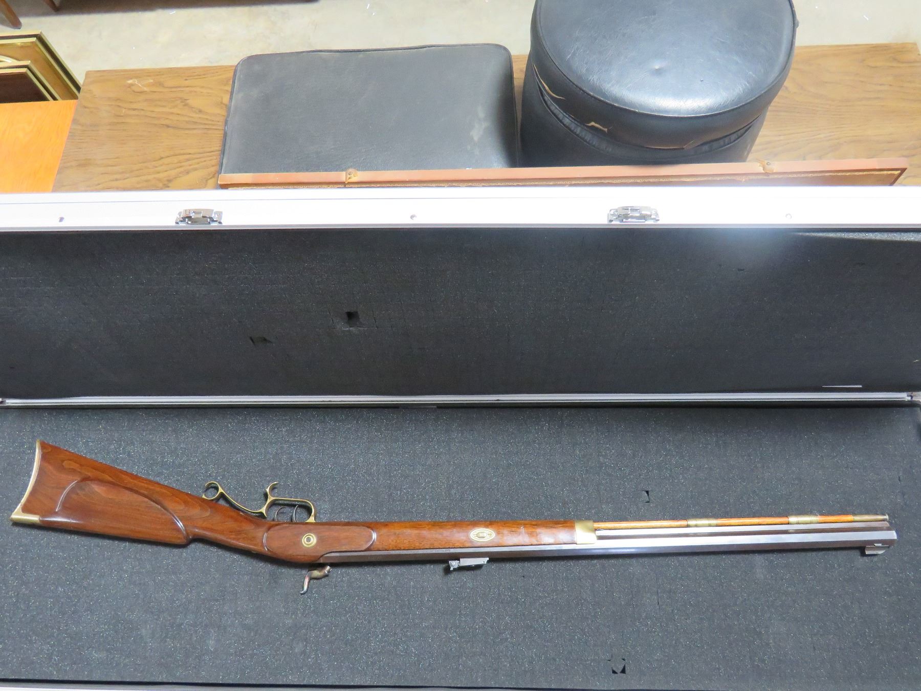 Black Powder Rifle-Hawker 50 Cal Thompson's Center Arm Rochester New ...