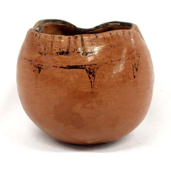 Vintage Native American Maricopa Pottery Jar