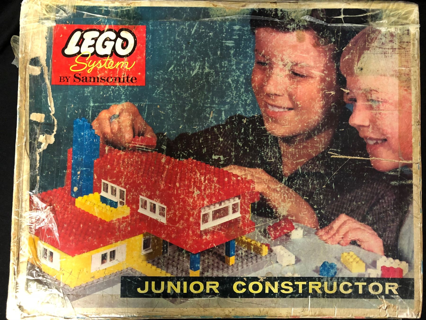 VINTAGE LEGO SYSTEM BY SAMSONITE JUNIOR CONSTRUCTOR W/ BOX