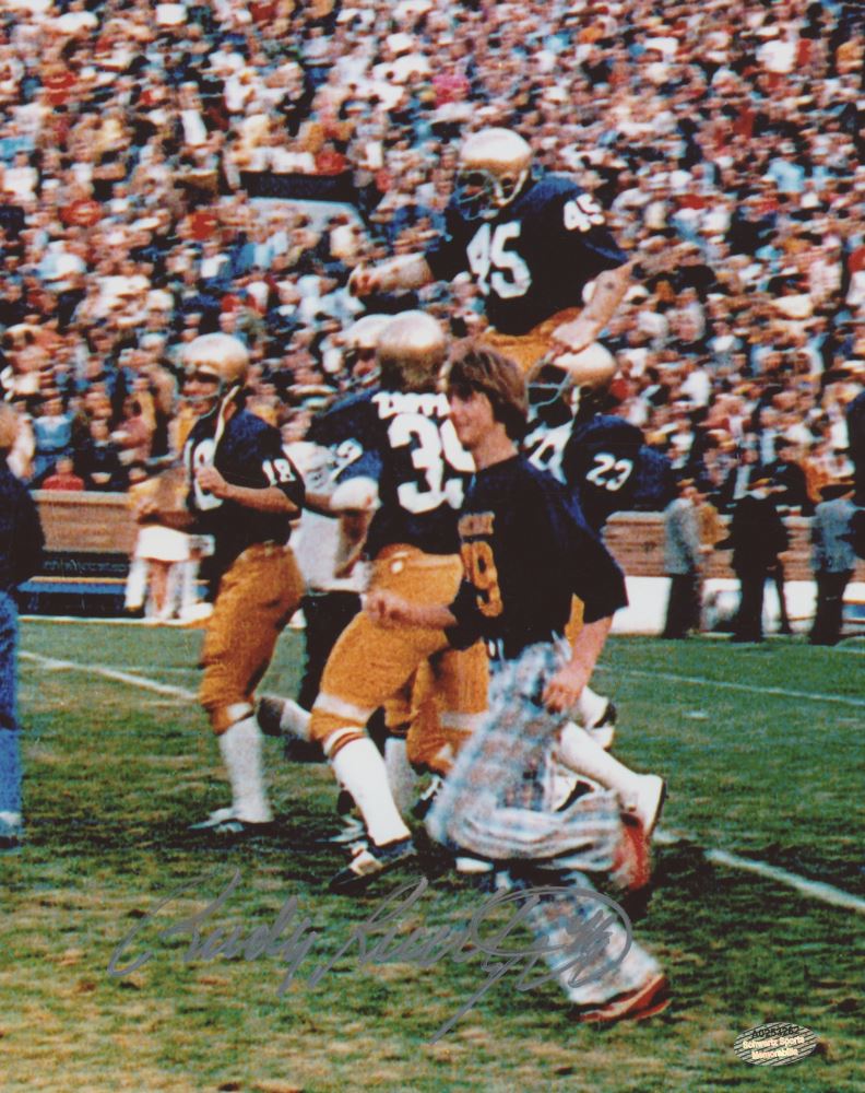 Rudy Ruettiger Signed Notre Dame Fighting Irish 8x10 Photo (Schwartz COA)