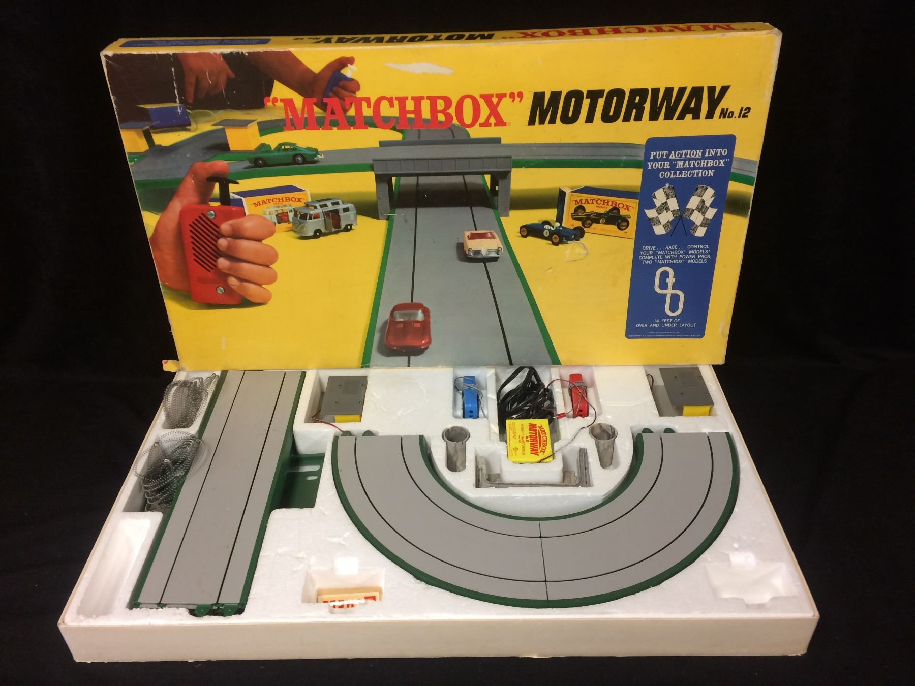 Vintage 1967 Matchbox Motorway #12 Race Track W/ Box