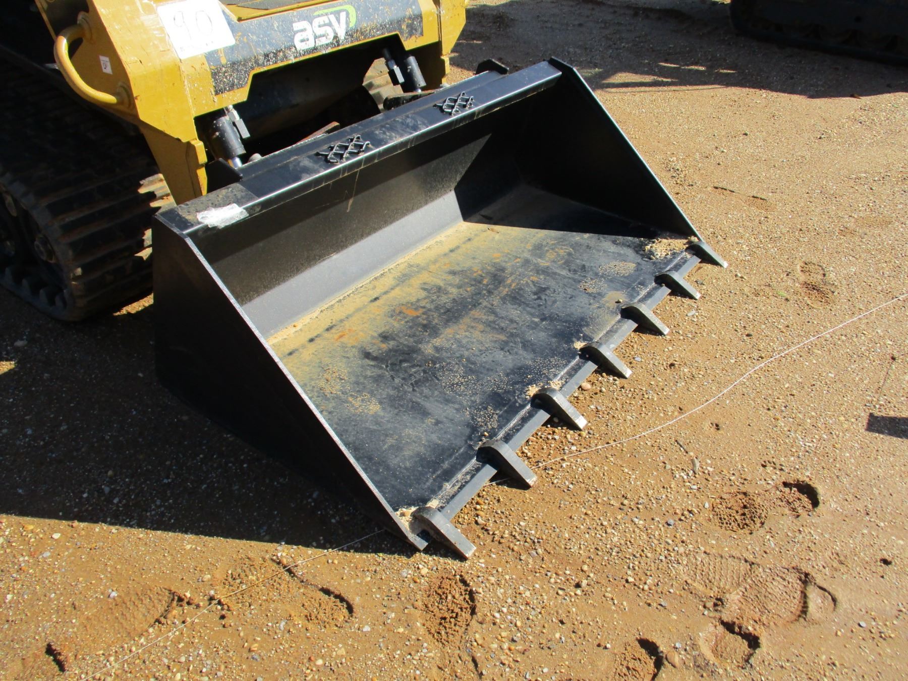 2017 ASV VT70 SKID STEER LOADER, VIN/SN:JHDS00942 - CRAWLER, HIGH FLOW, BUCKET, CAB, A/C, METER READ