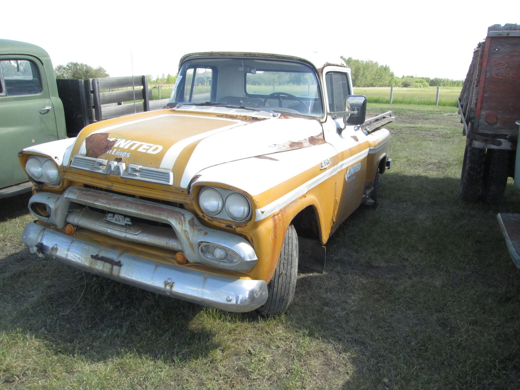 1958 GMC STEPSIDE TRUCK, V8, RUNNING THEN LAST PARKED