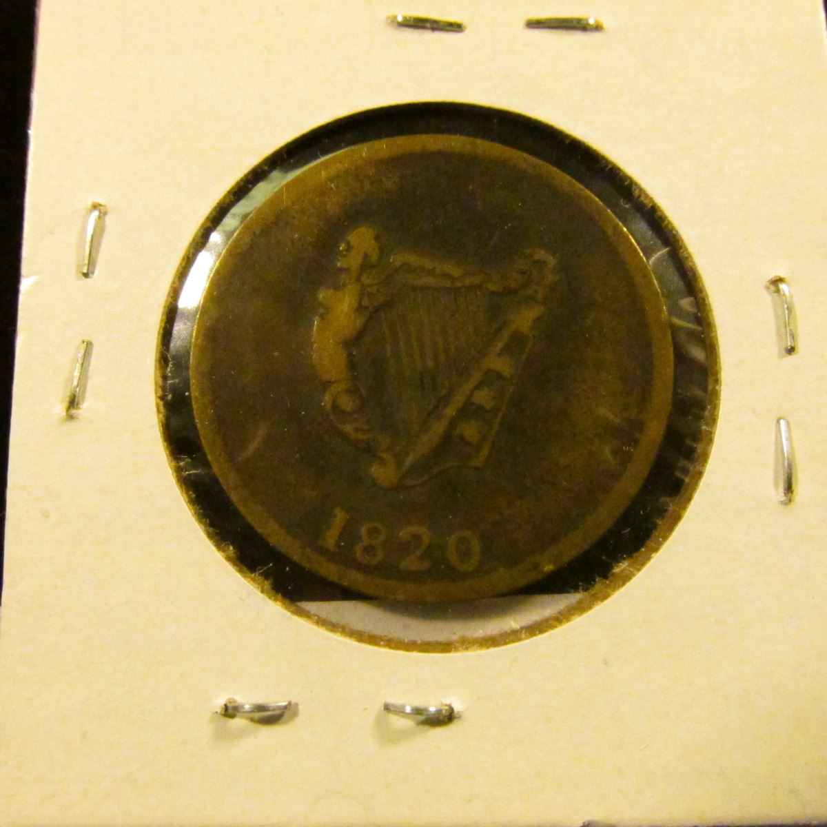 1645 . Ireland 1820 Half Penny Token