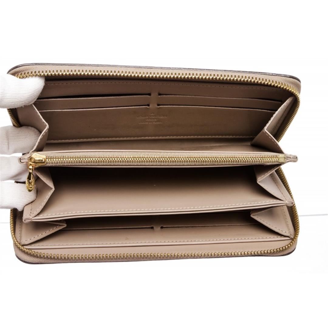 Louis Vuitton Beige Vernis Monogram Zippy Wallet