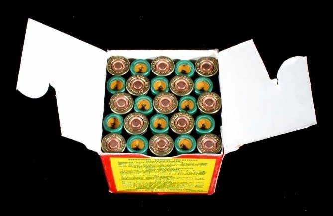 Antique .410 & 20ga Shotgun Shell Boxes (9)