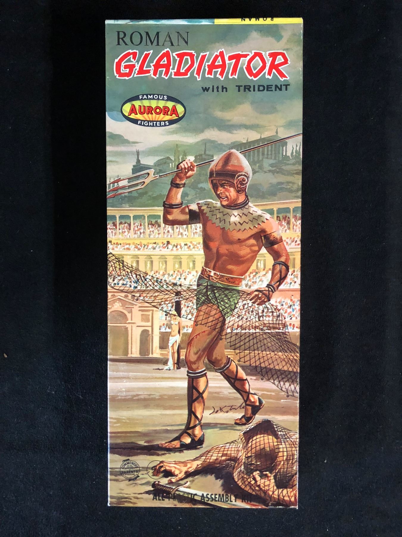 1958 ROMAN GLADIATOR WITH TRIDENT PLASTIC ASSEMBLY KIT (FAMOUS AURORA ...