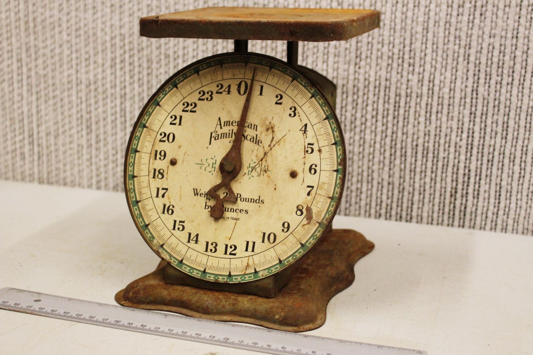 Vintage Metal Scale