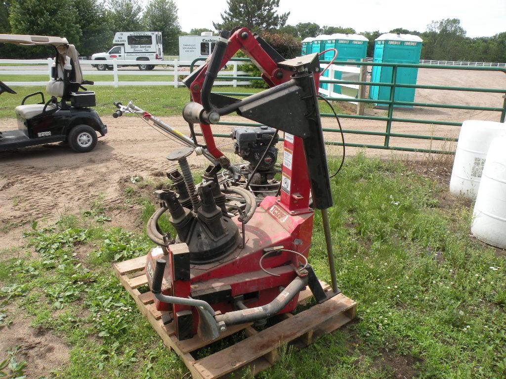 Hunter tire changer Model TC3250