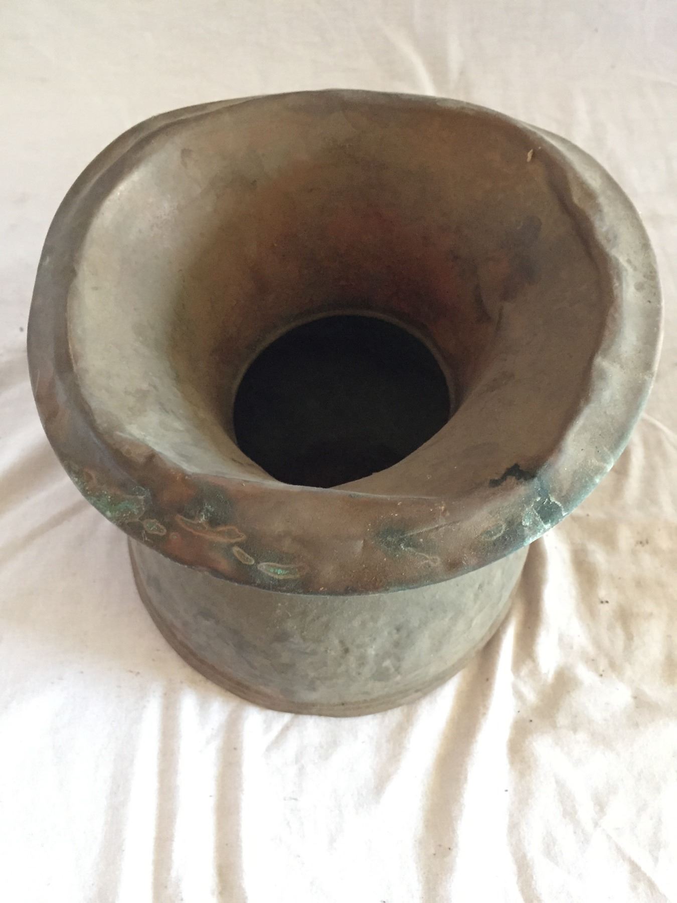 ANTIQUE COPPER SPITTOON