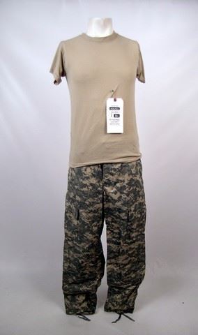 Out of the Furnace Rodney Baze Jr. (Casey Affleck) Movie Costumes