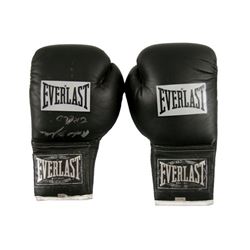 Michael B Jordan Signed Boxing Gloves (Creed)