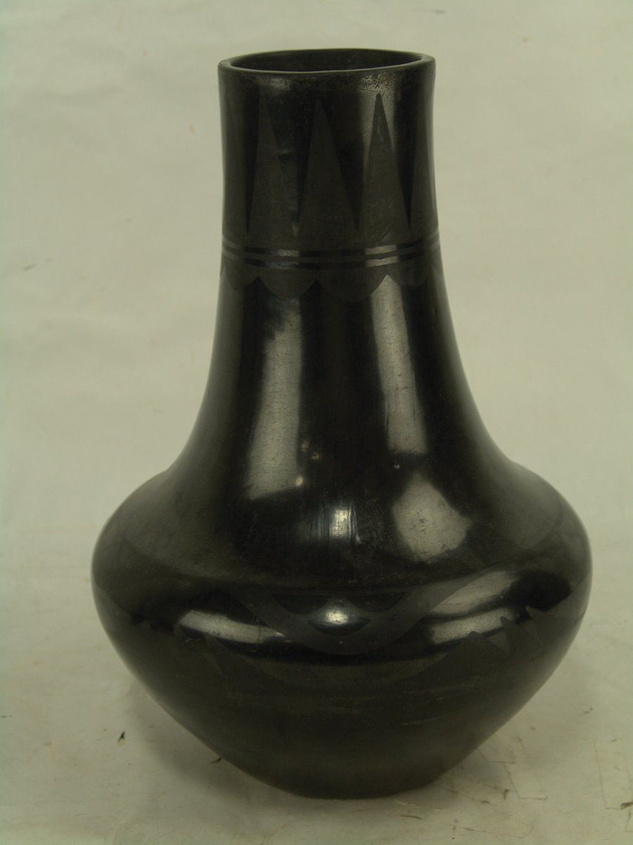 San Ildefonso Pottery - Maria Martinez (1887-1980)