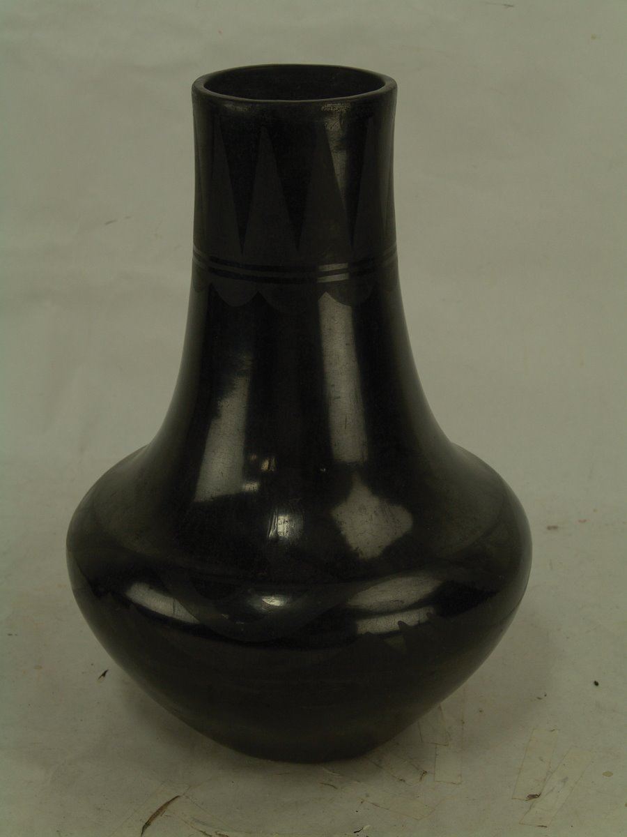 San Ildefonso Pottery - Maria Martinez (1887-1980)