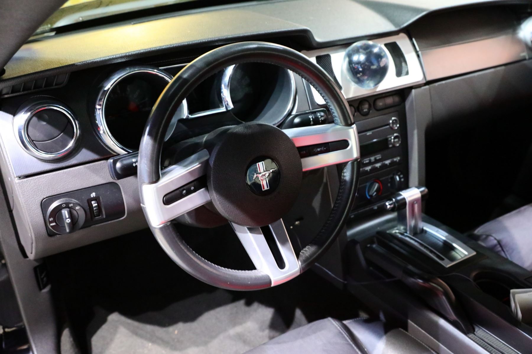 Knight Rider (2008) "KITT" 2008 Ford Mustang