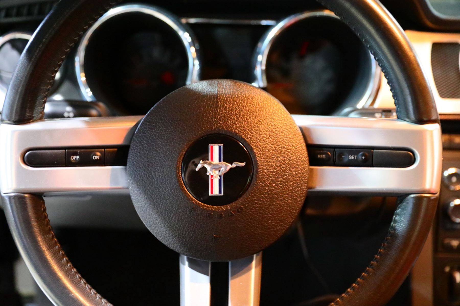 Knight Rider (2008) "KITT" 2008 Ford Mustang