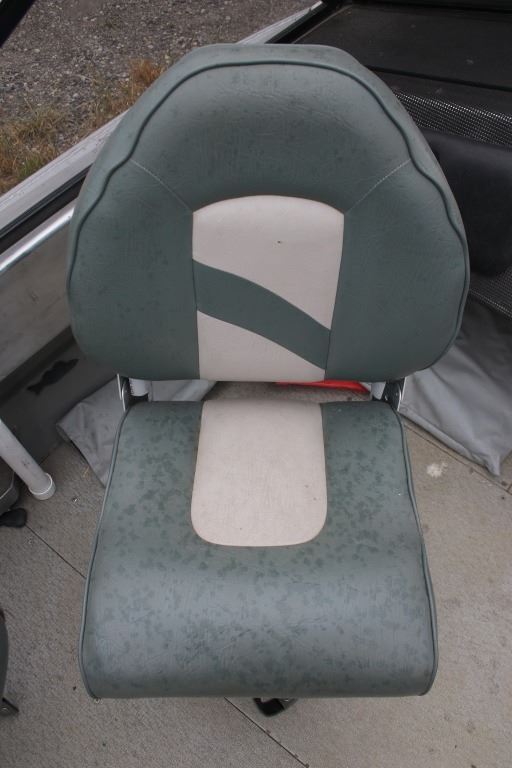 1990 Aluminum Almar Outboard Jet Boat