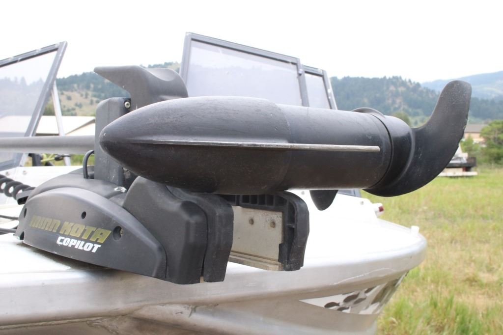 1990 Aluminum Almar Outboard Jet Boat