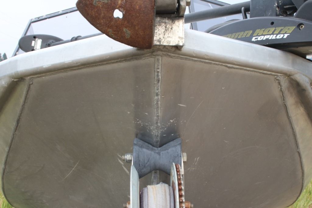 1990 Aluminum Almar Outboard Jet Boat