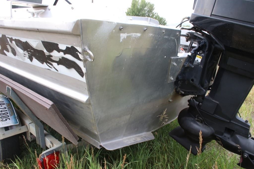 1990 Aluminum Almar Outboard Jet Boat