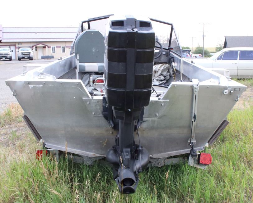 1990 Aluminum Almar Outboard Jet Boat