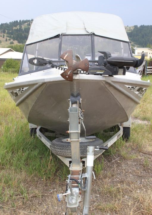 1990 Aluminum Almar Outboard Jet Boat