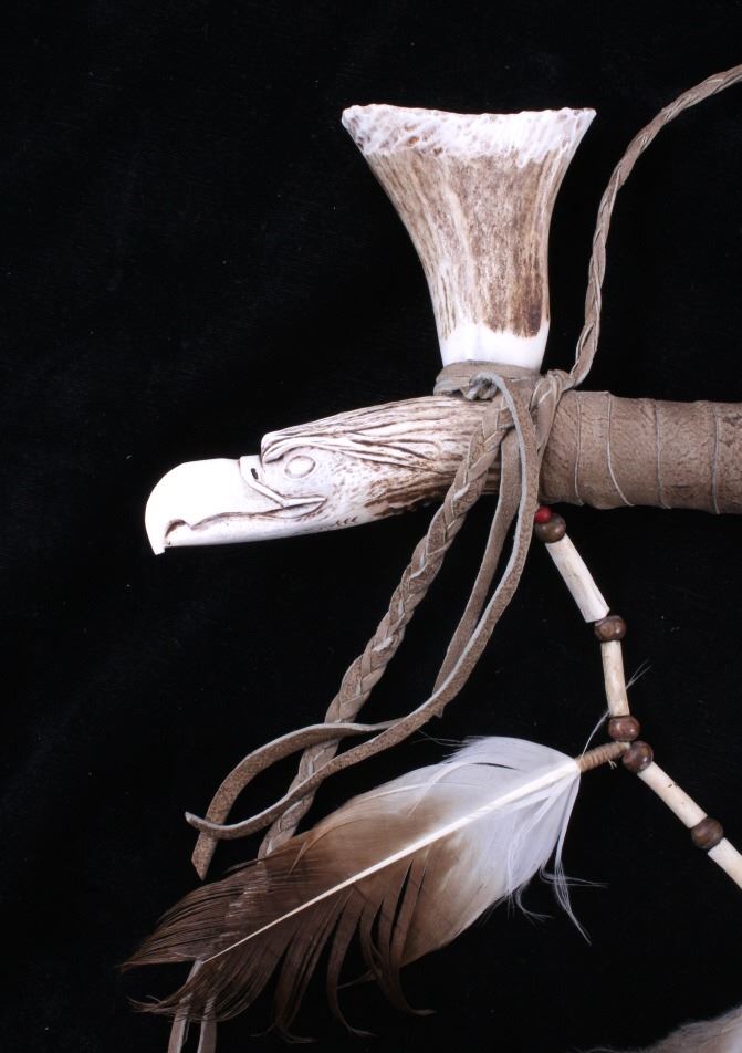 Plains Indian Elk Antler carved eagle Pipe