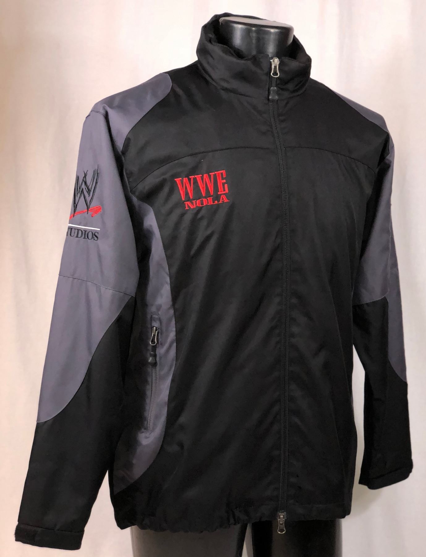 WWE World Wrestling Entertainment (2011) - Crew Jacket