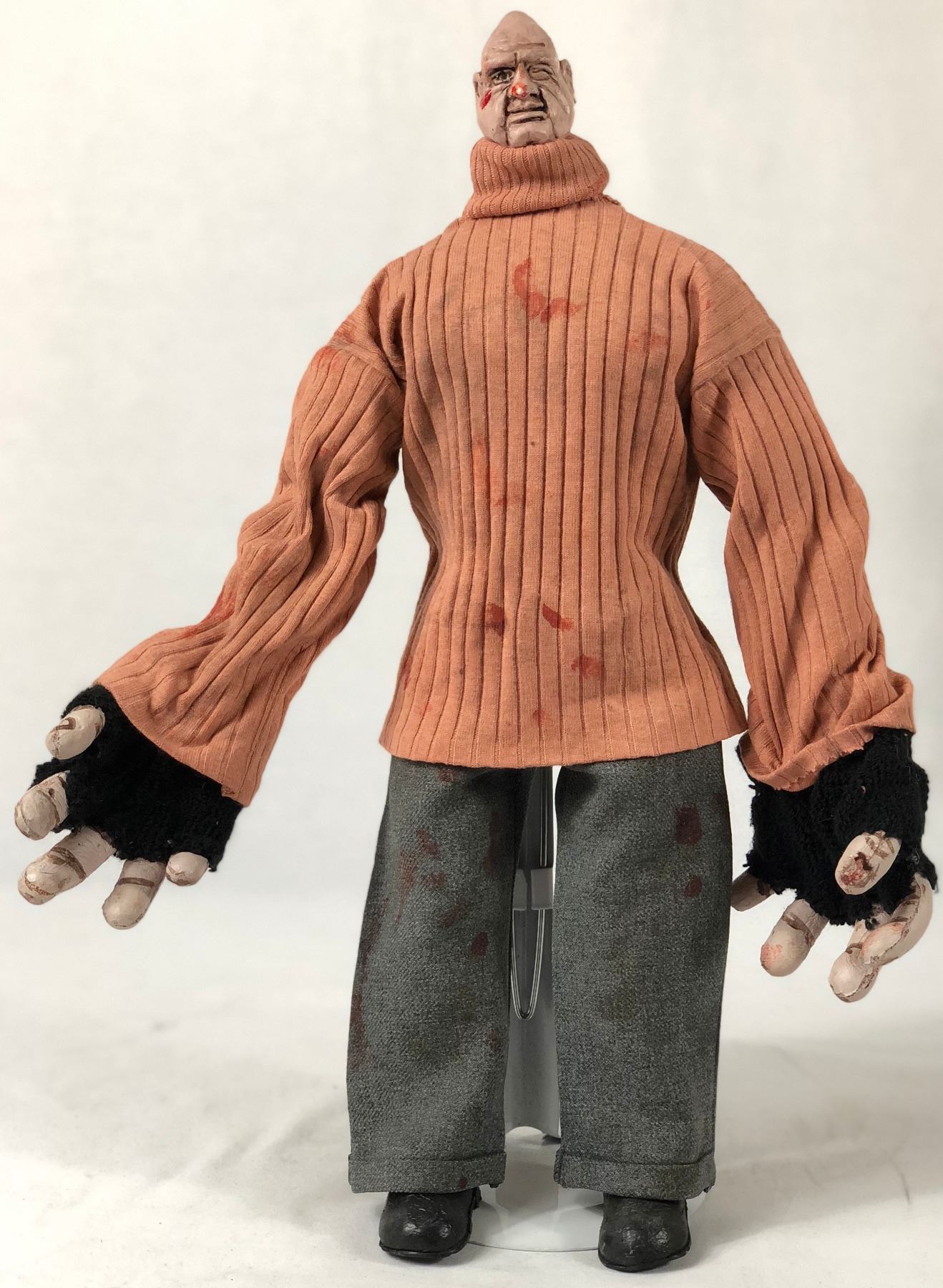 Puppetmaster Series - Pinhead Stunt Puppet