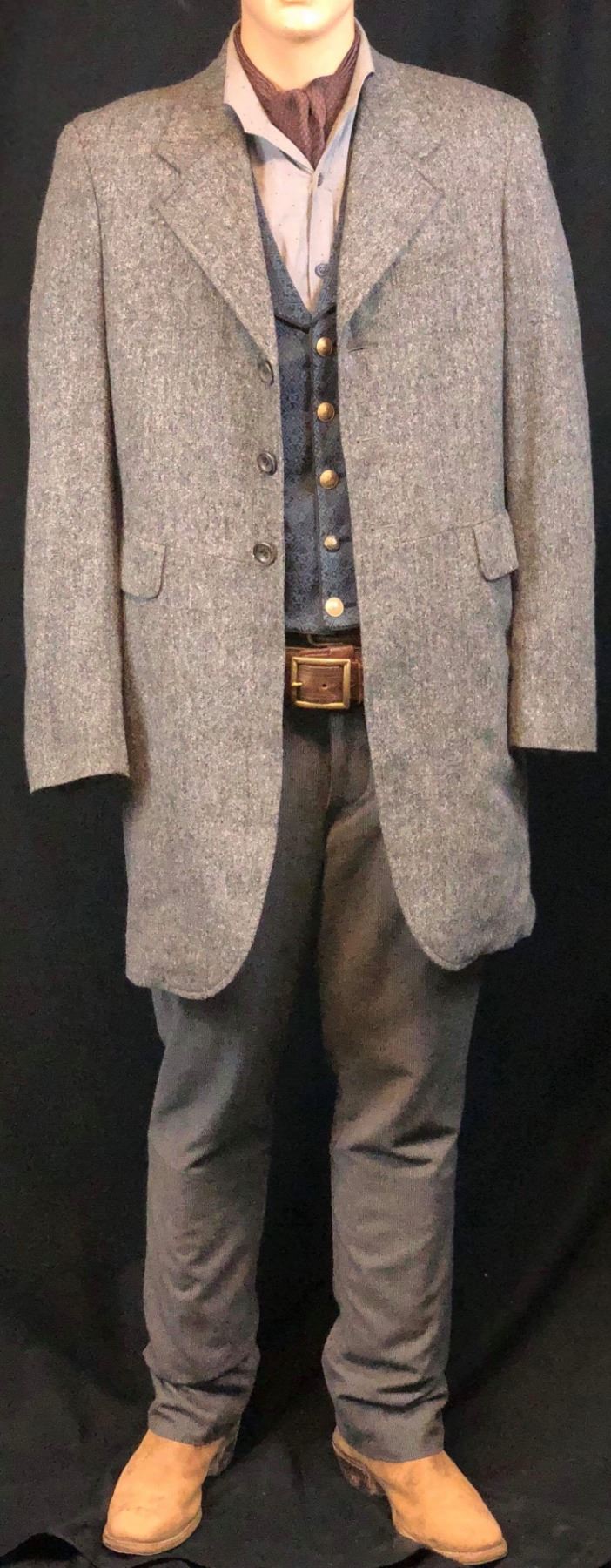 The Magnificent Seven (2016) - Ethan Hawke "Goodnight Robicheaux" Costume