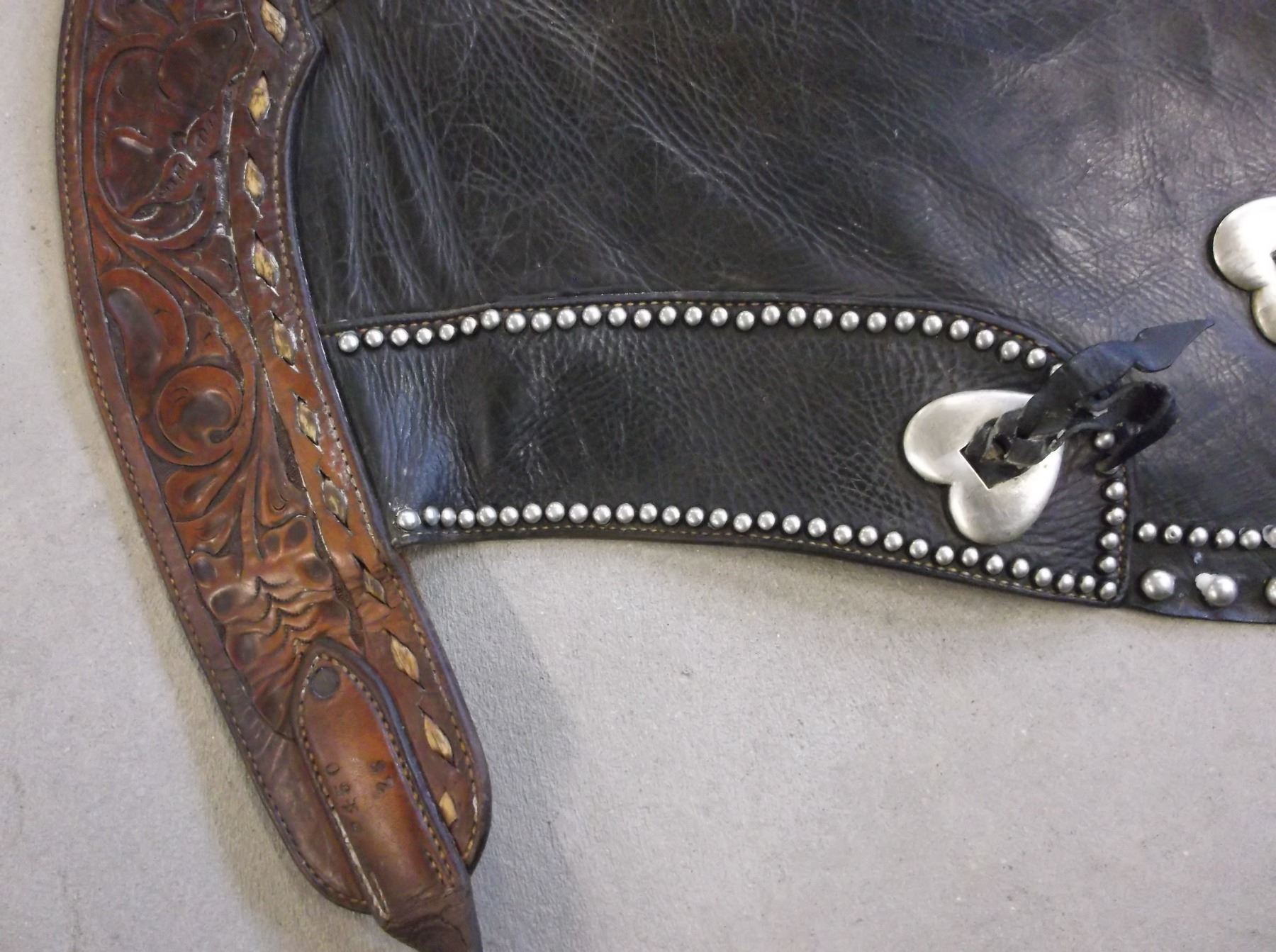 Marked Hamley Circle H D450 28 Batwing Chaps- Tooled and Buckstitched ...