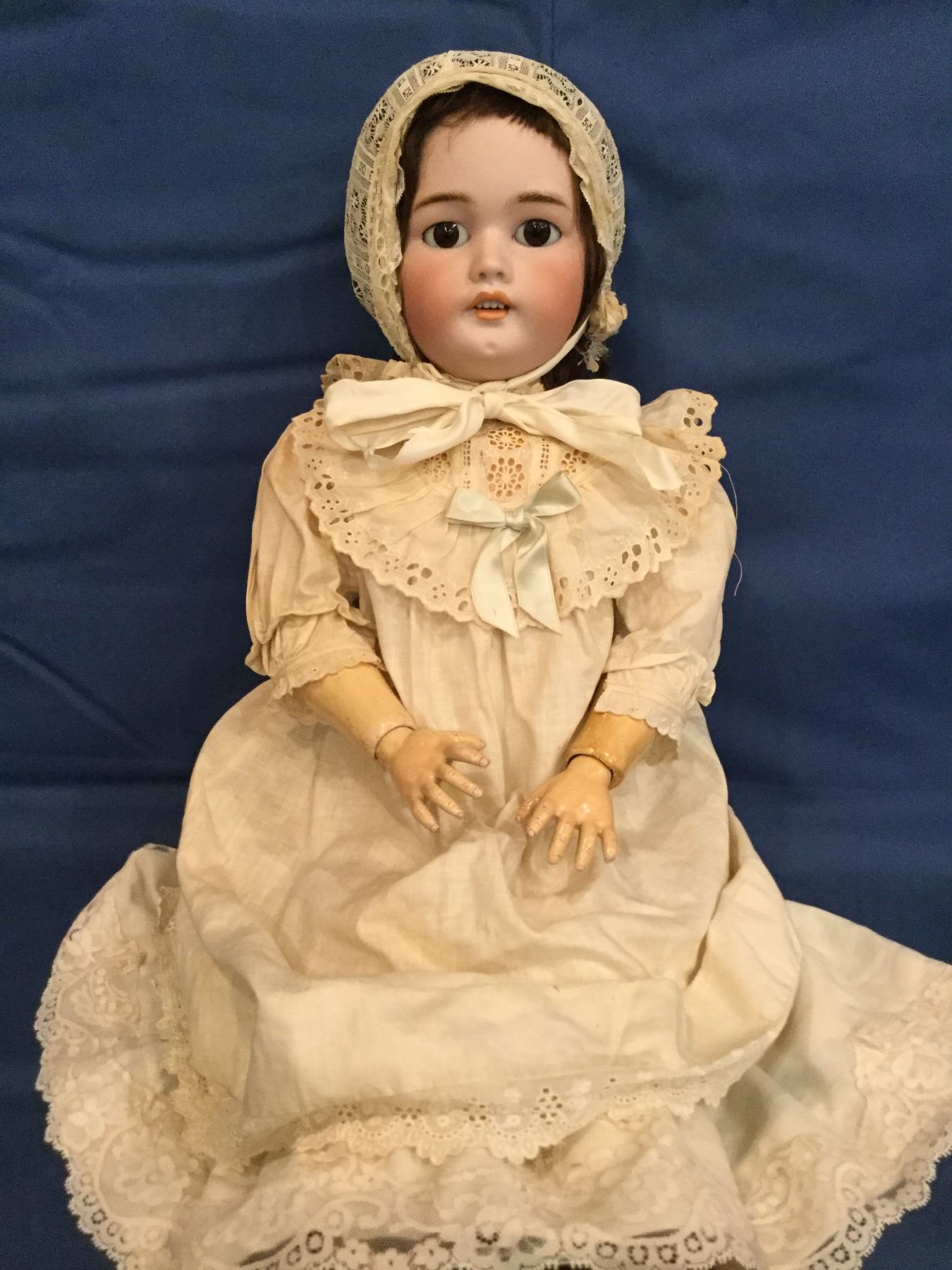 Simon Halbig 1079 Bisque Character 30"