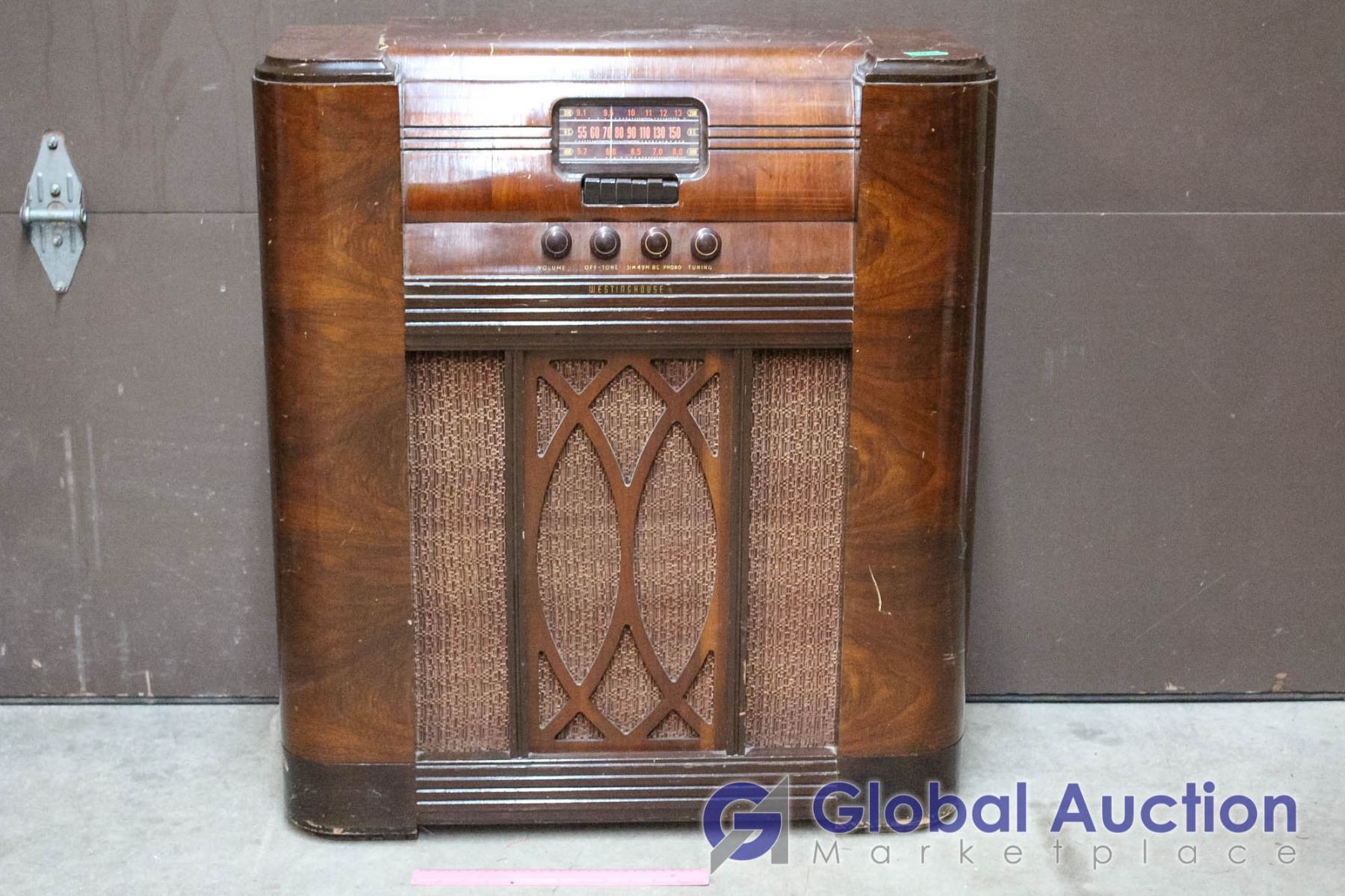 Vintage Westinghouse Standing Radio (34" Tall)