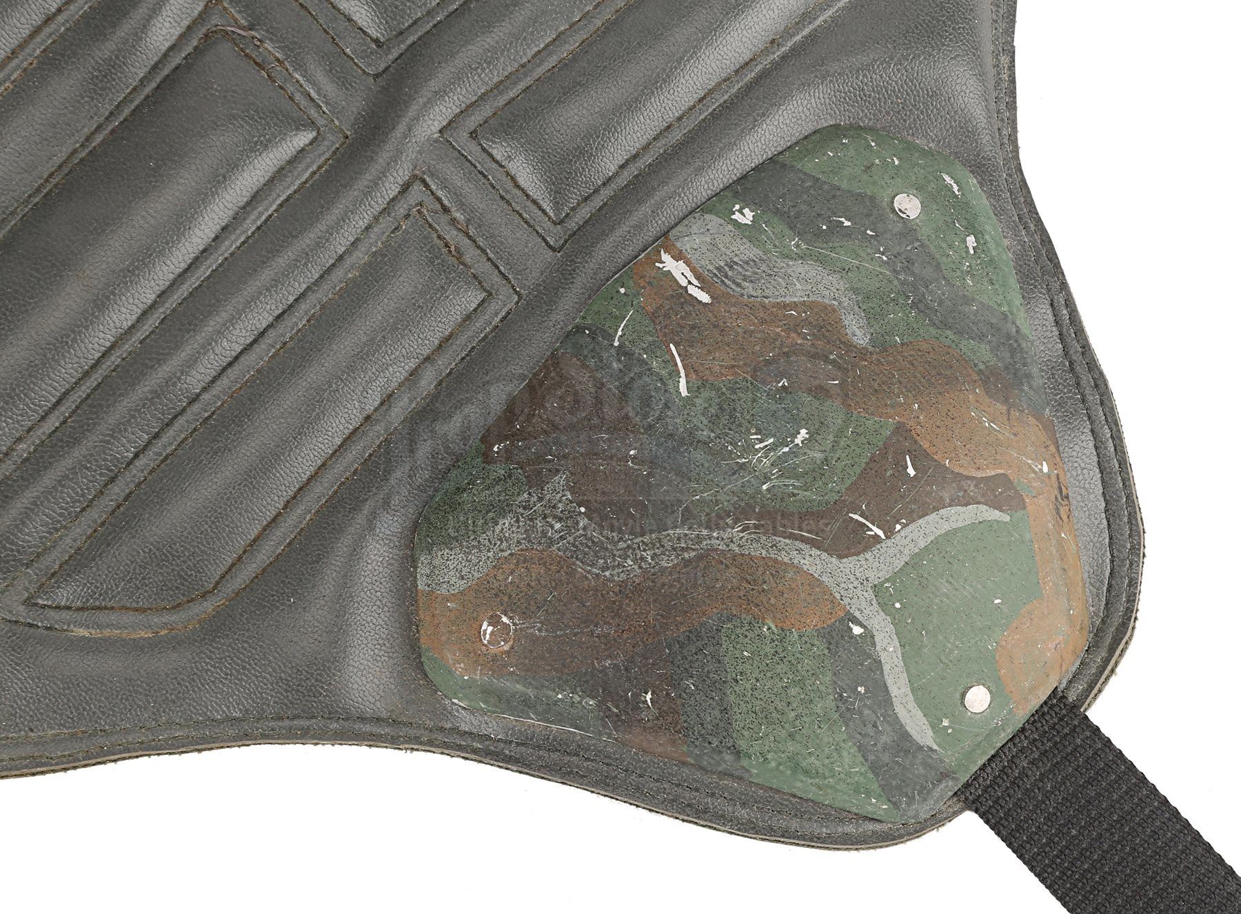 ALIENS (1986) - Dietrich's (Cynthia Dale Scott) Abdominal Armour