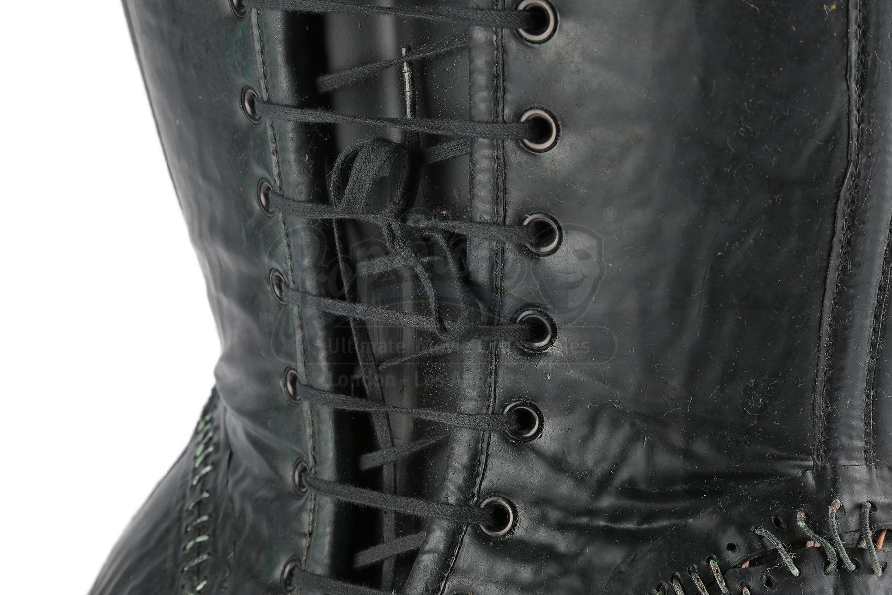BATMAN RETURNS (1992) - Catwoman's (Michelle Pfeiffer) Corset