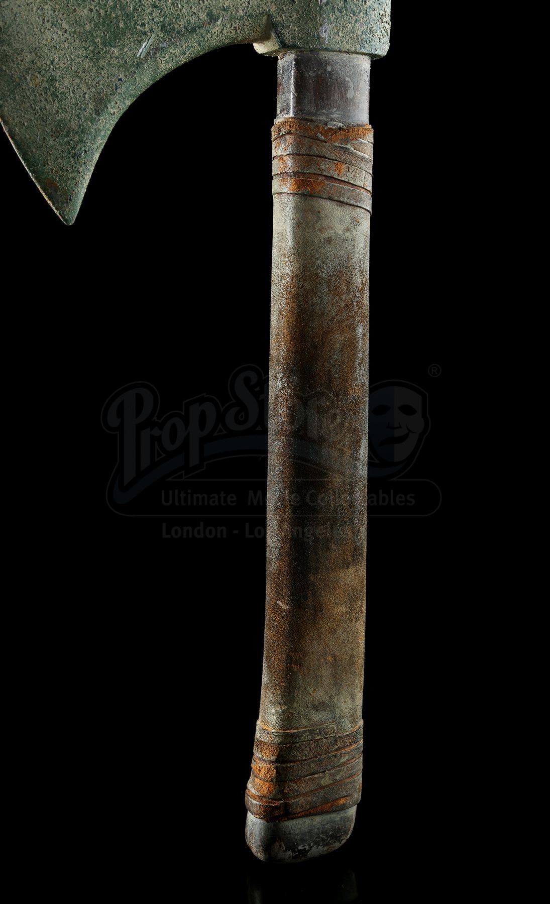 CONAN THE BARBARIAN (1982) - Conan's (Arnold Schwarzenegger) Axe