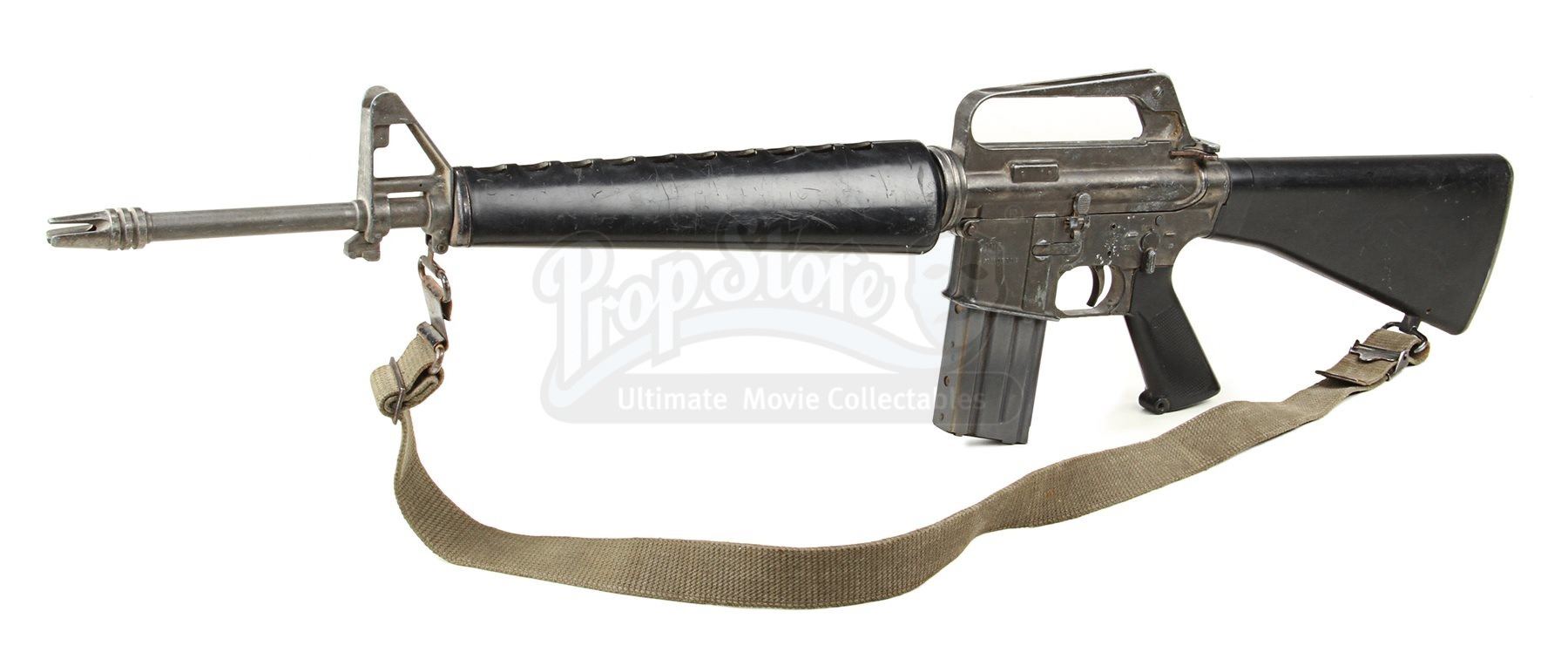 FULL METAL JACKET (1987) - U.S. Marine M16 Rifle