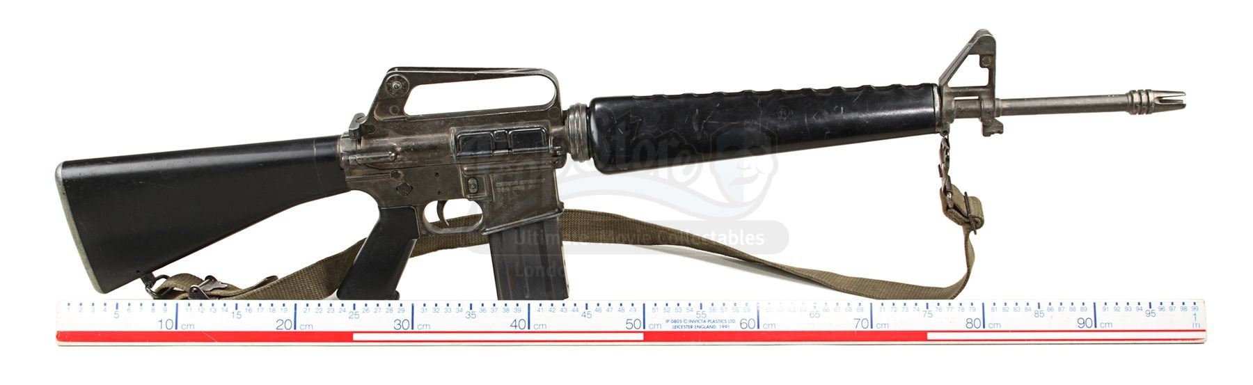 FULL METAL JACKET (1987) - U.S. Marine M16 Rifle