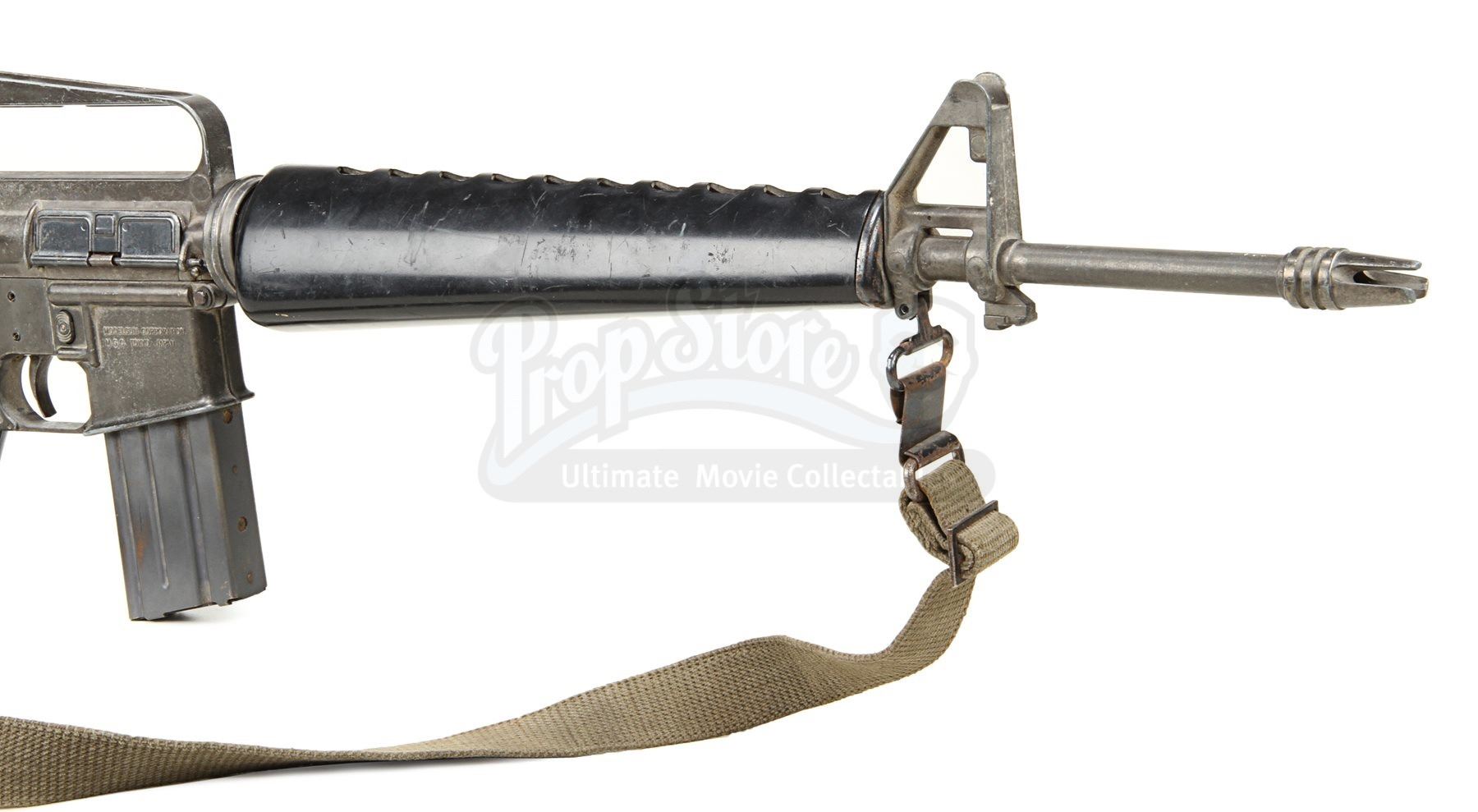 FULL METAL JACKET (1987) - U.S. Marine M16 Rifle