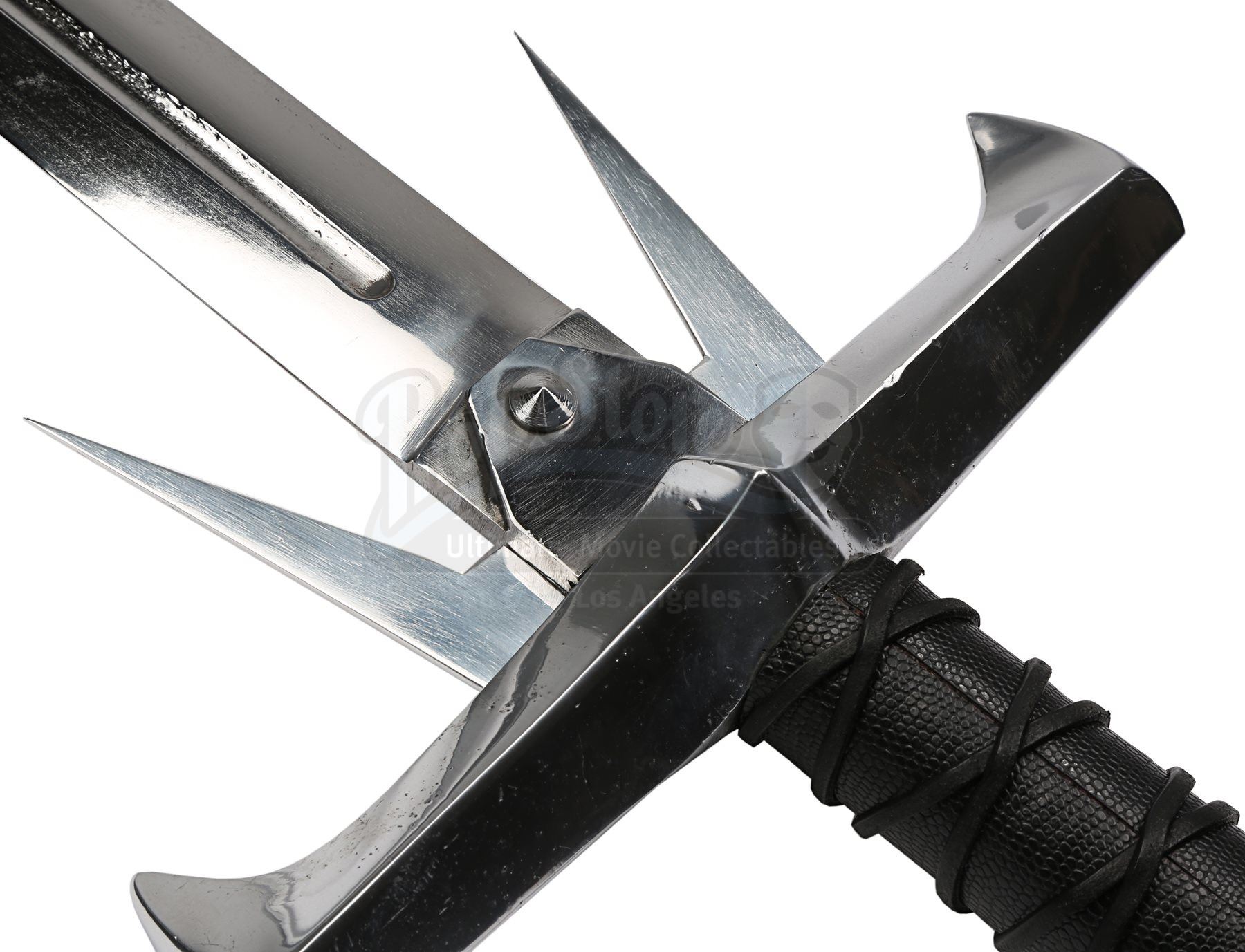 HIGHLANDER (1986) - The Kurgan's (Clancy Brown) Sword